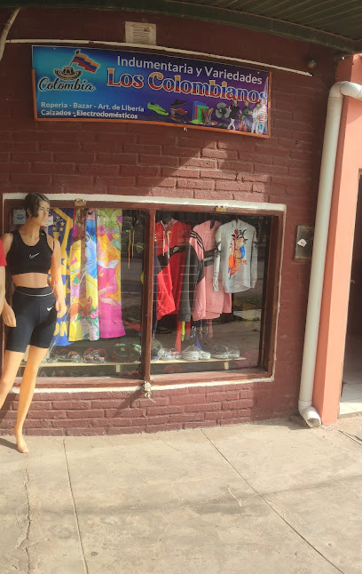 Tienda de ropa Los colombianos - Ibarreta - Ubicación, Horario ...